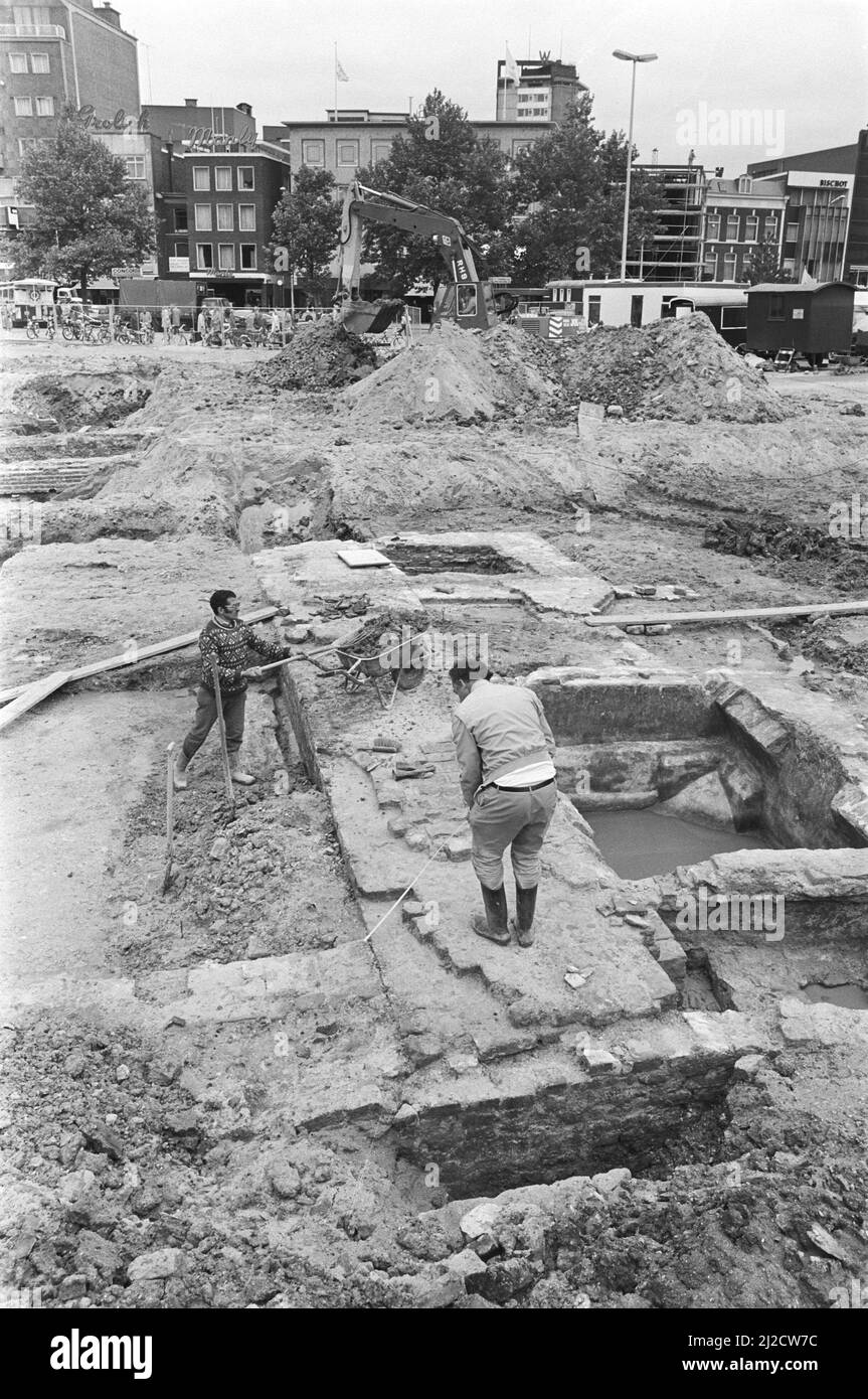 Excavations castle at Vreeburg in Utrecht ca. 2 June 1976 Stock Photo ...