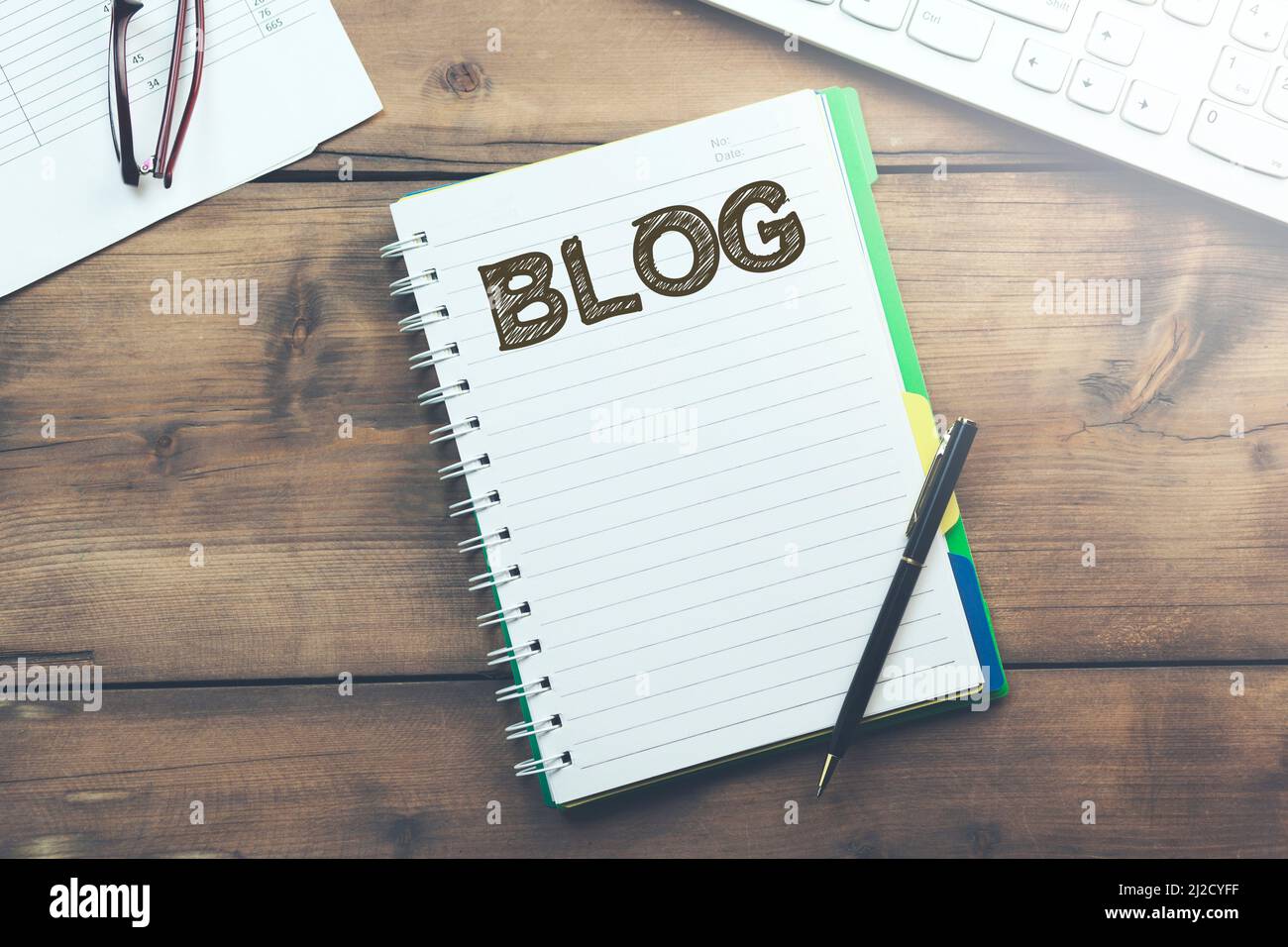 Blog written on keyboard hi-res stock photography and images - Alamy