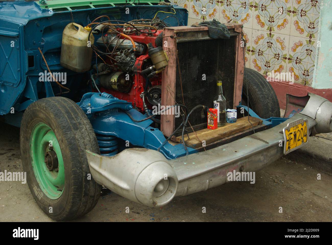 Classic mechanic havana hi-res stock photography and images - Alamy
