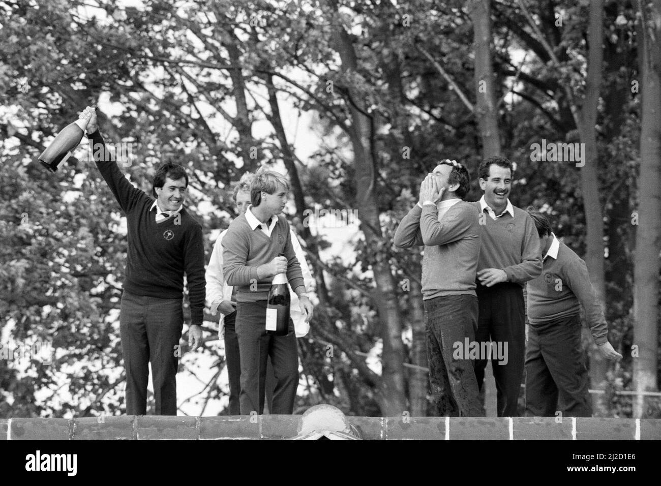 Tony jacklin 1985 hi-res stock photography and images - Alamy