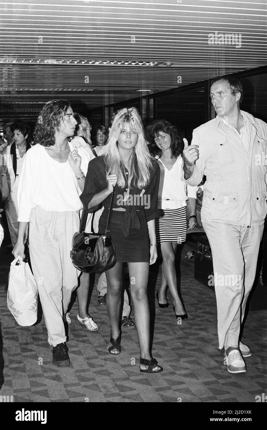 Mandy Smith at Gatwick Airport with her family including mother Patsy ...