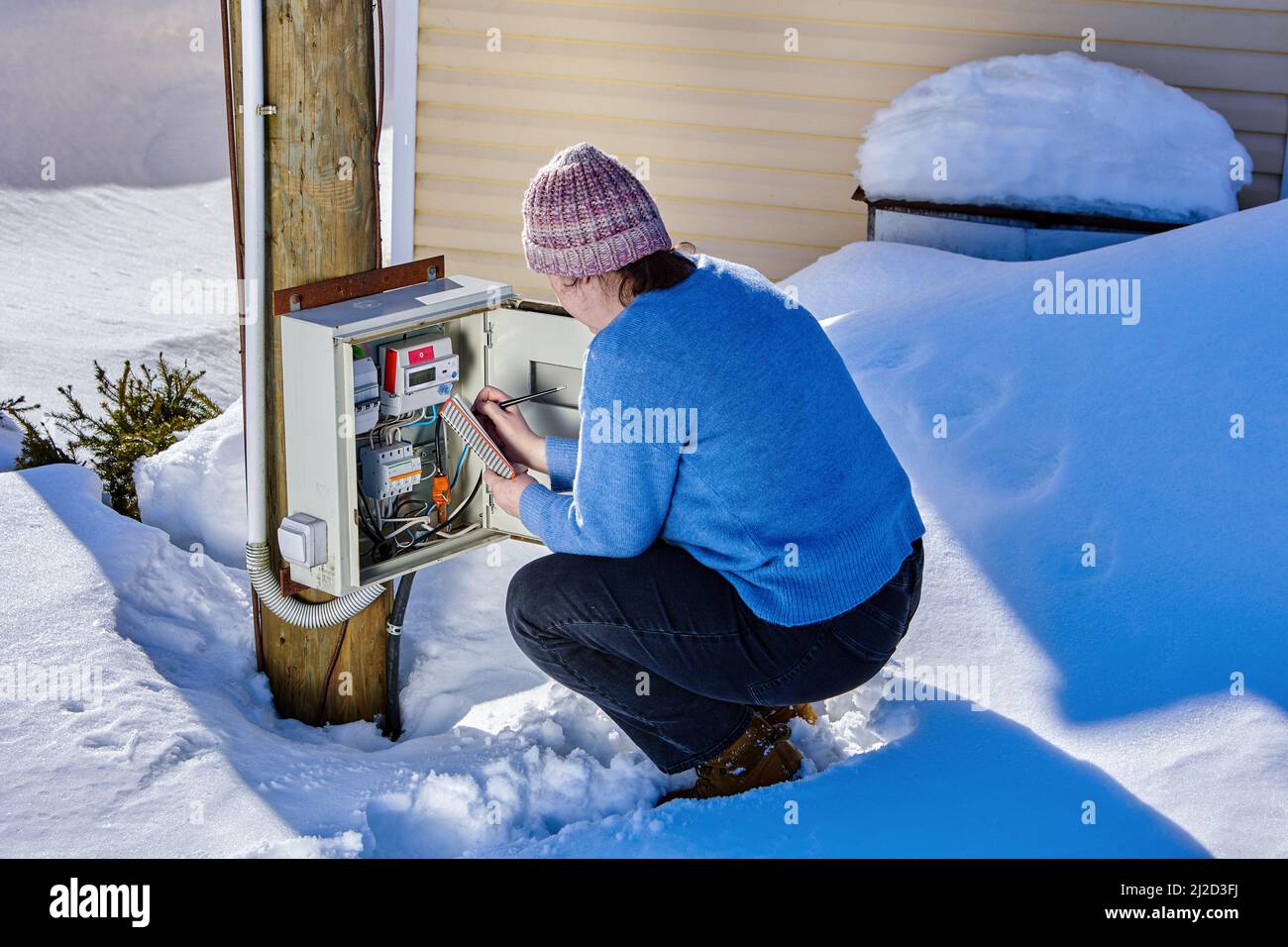 Weather readings hi-res stock photography and images - Alamy