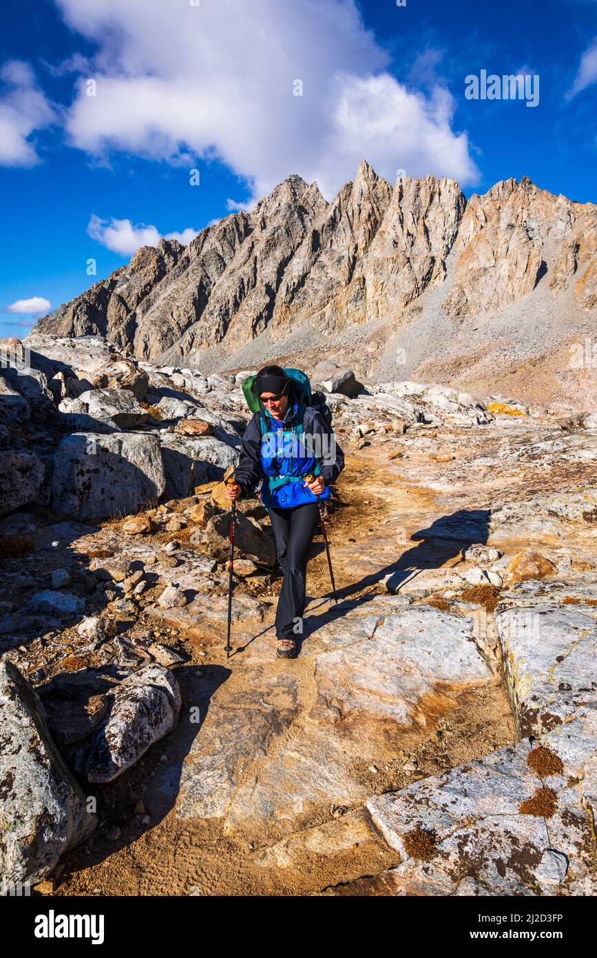 Backpacker on the Bishop Pass Trail, John Muir Wilderness, Sierra ...