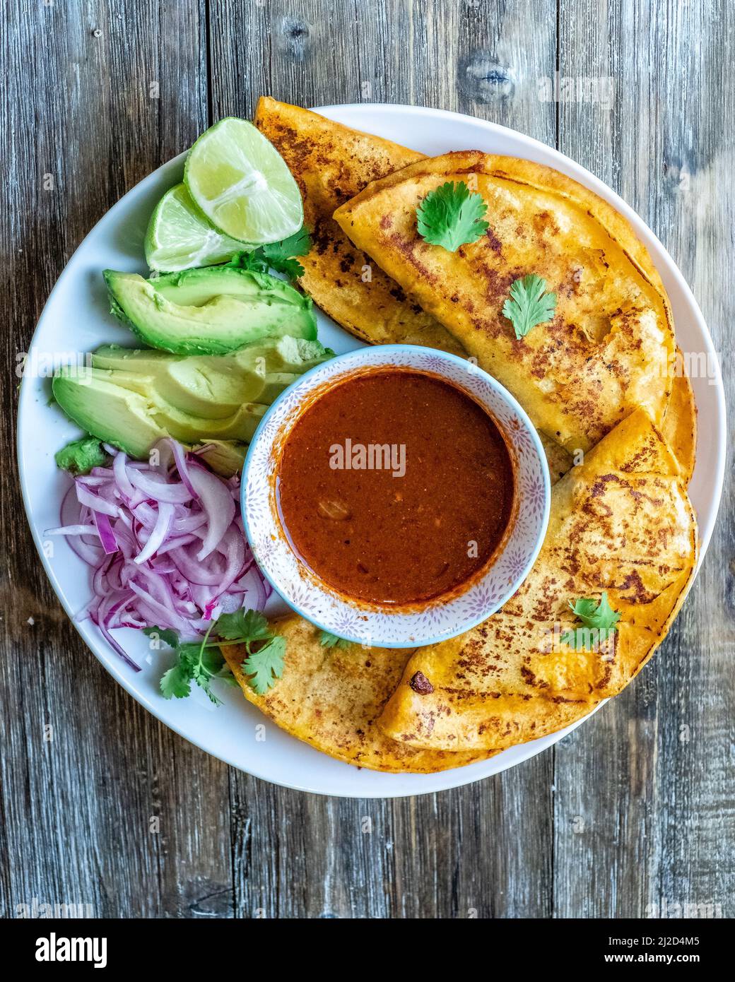 Sauce birria tacos hi-res stock photography and images - Alamy