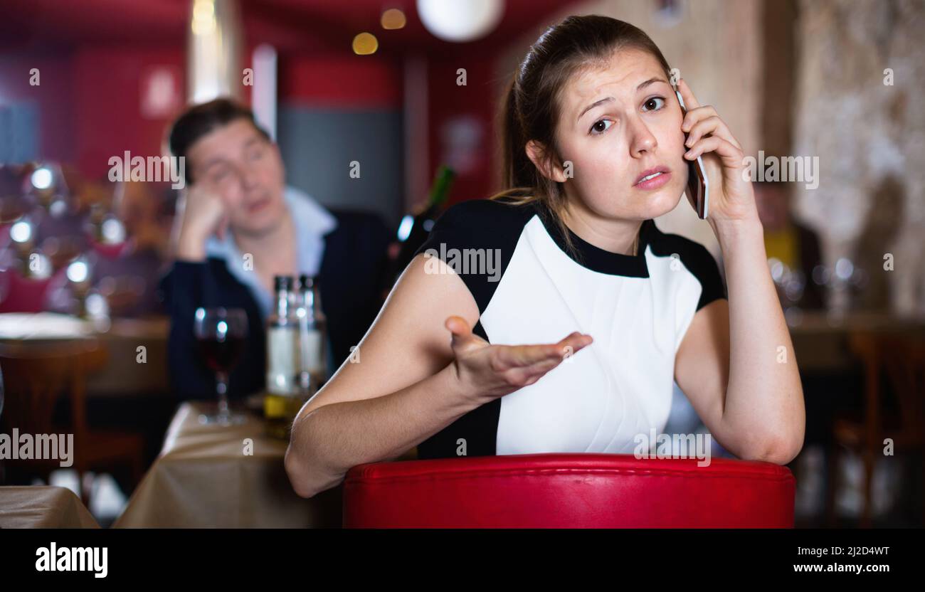 Drunk man and his family hi-res stock photography and images - Alamy