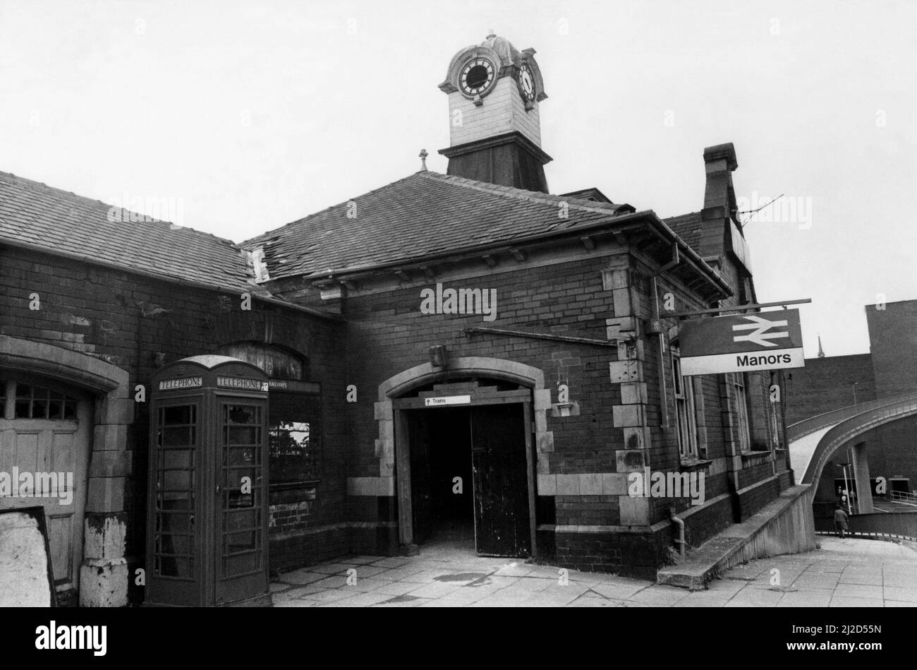 Manors railway station Black and White Stock Photos & Images - Alamy