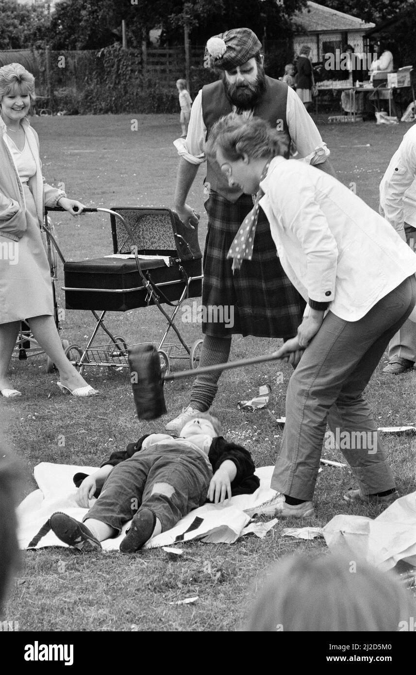 Fete Geoffrey Field Junior School, Exbourne Rd, Reading, West Berkshire ...