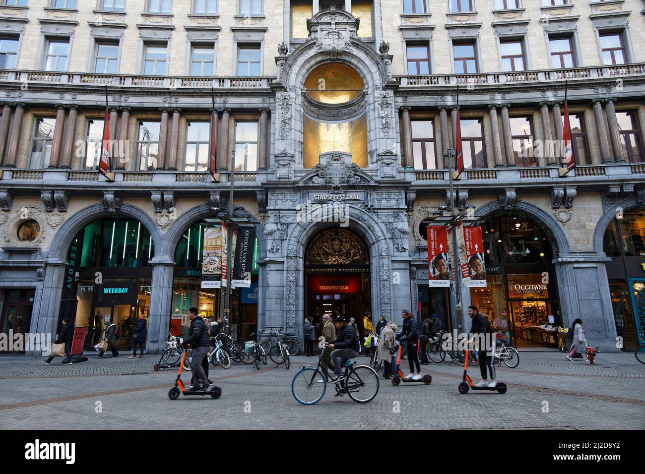 Boulevard meir hi-res stock photography and images - Alamy