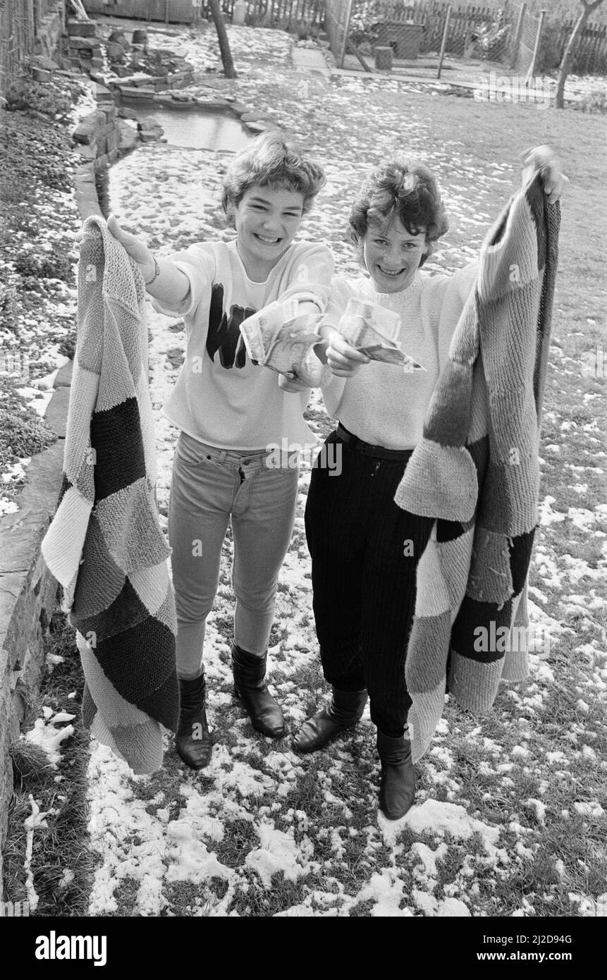 Charity collecting 1980s hi-res stock photography and images - Alamy