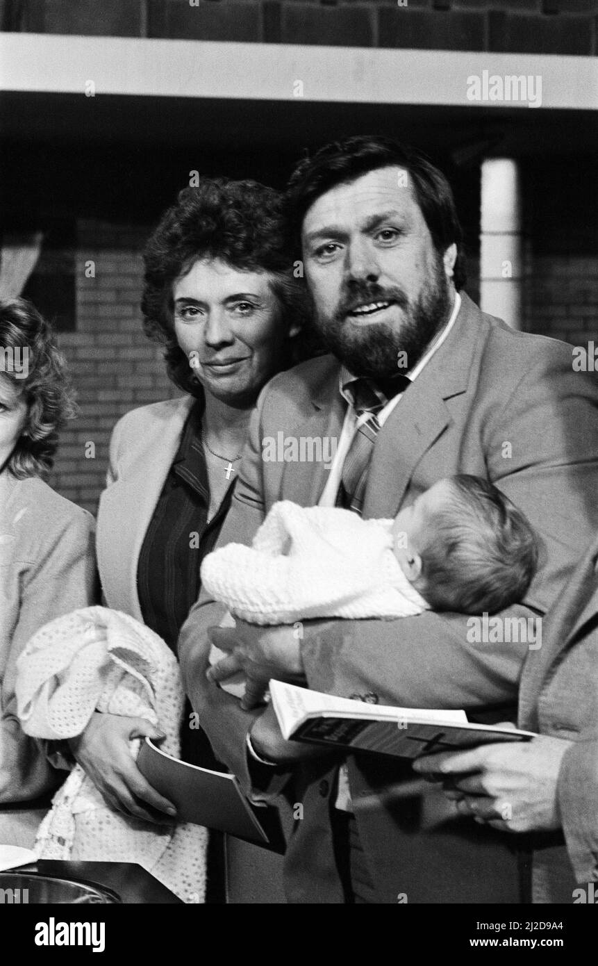 Tv soap brookside Black and White Stock Photos & Images - Alamy