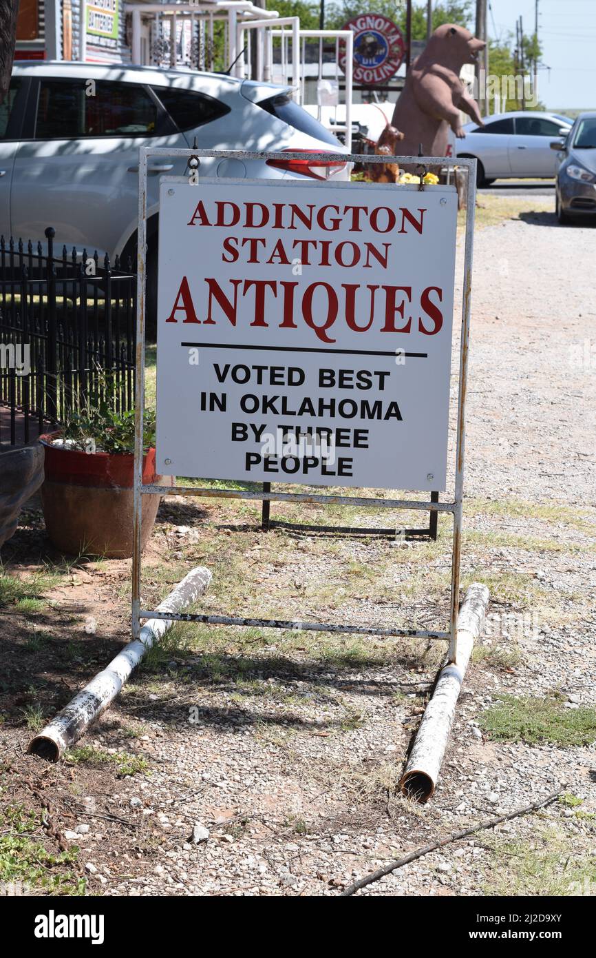 Addington Station Antiques in Addington, OK Stock Photo - Alamy