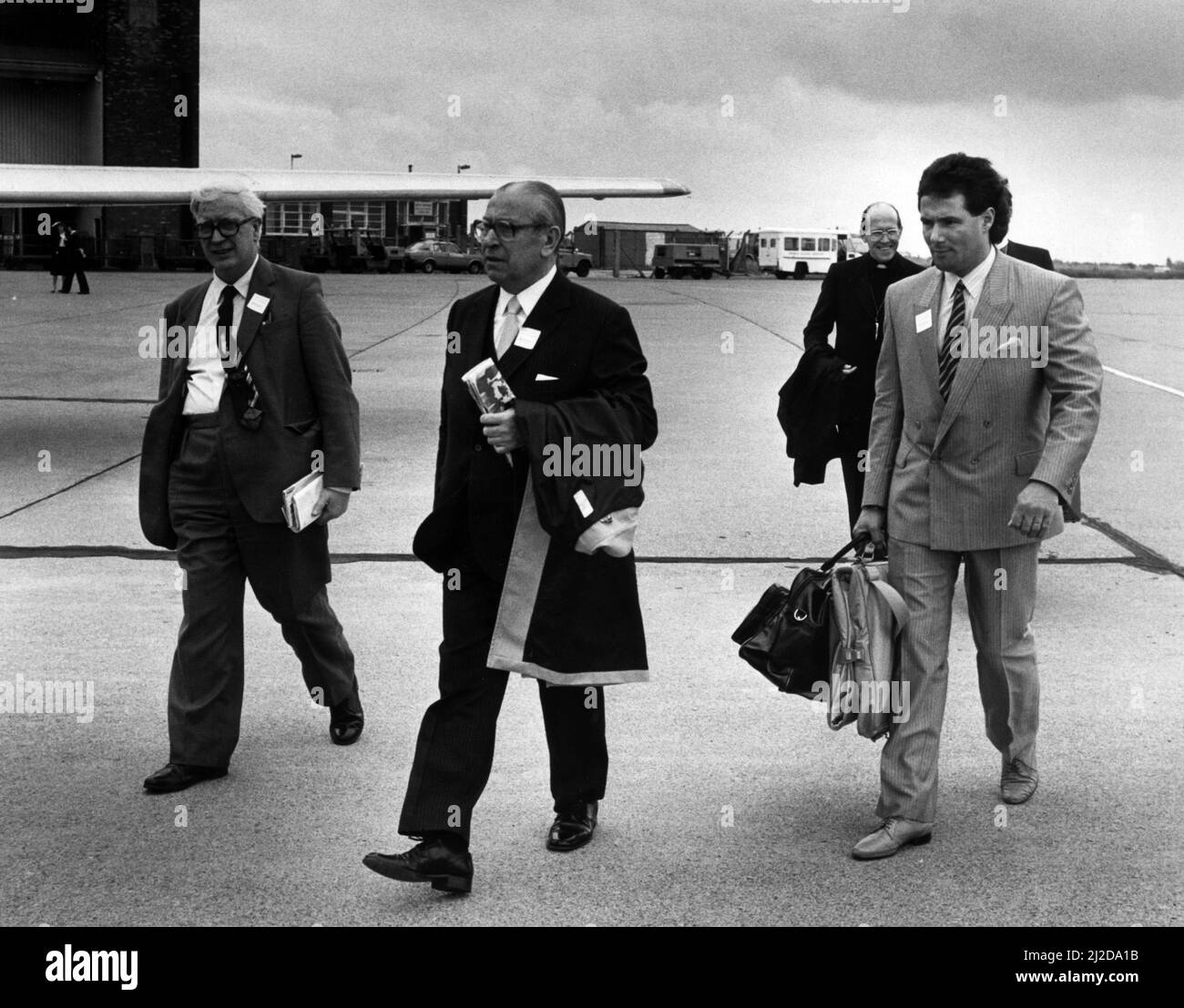 Liverpool Peace Delegation to Turin, Italy, 17th June 1985. Left to ...