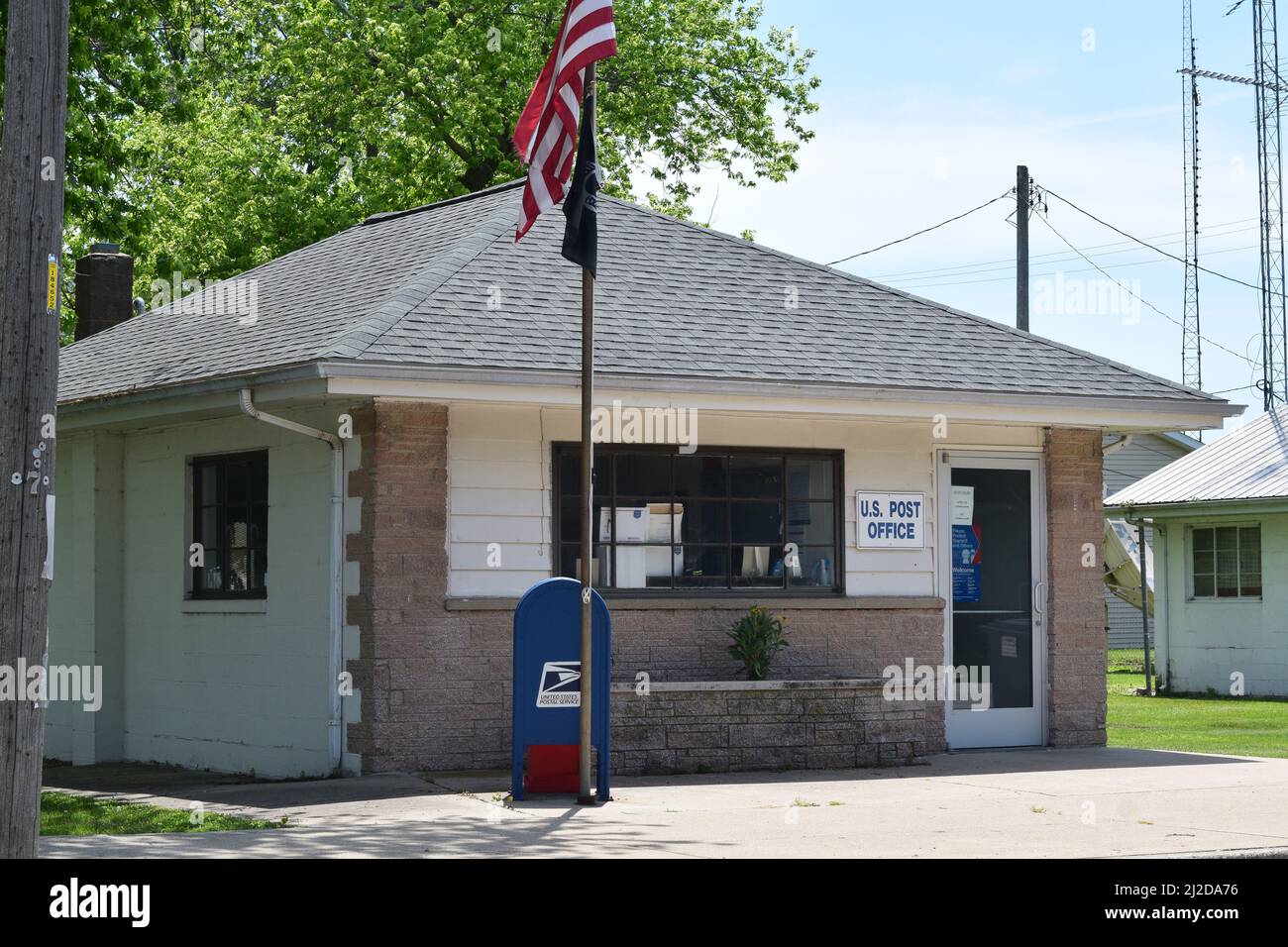 Small u s post office hi-res stock photography and images - Alamy
