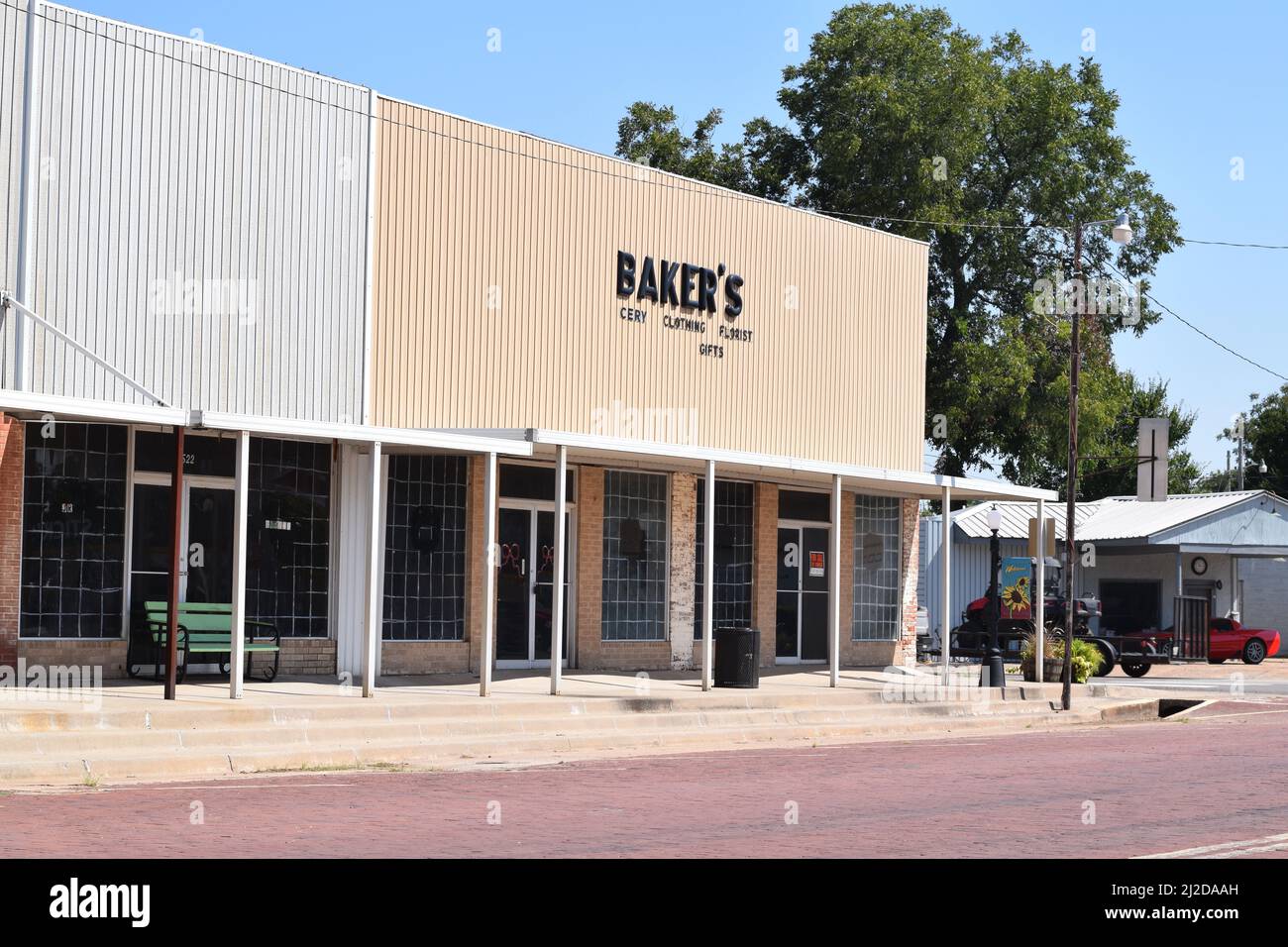 Baker's Store in Ryan, Oklahoma, a former clothing and grocery store ...