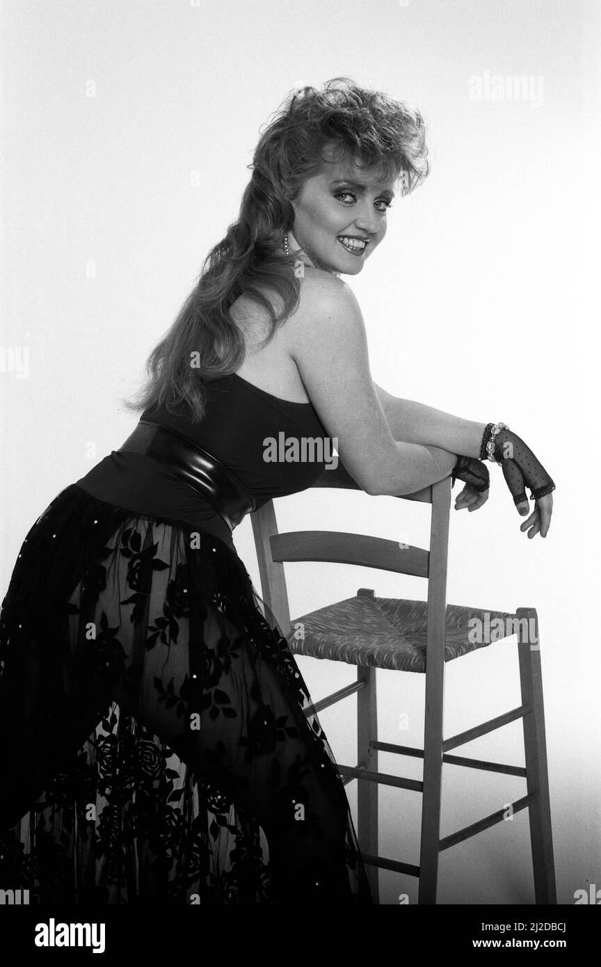 Linda nolan Black and White Stock Photos & Images - Alamy