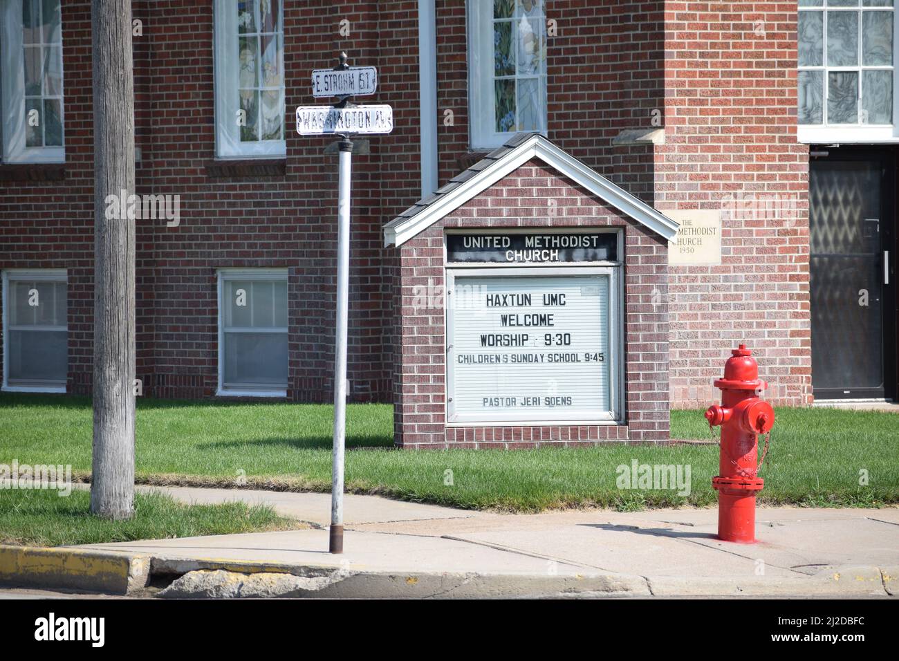 United methodist church sign hi-res stock photography and images - Alamy