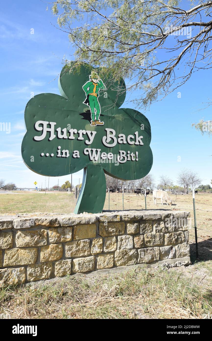 Standing back to back theater hi-res stock photography and images - Alamy