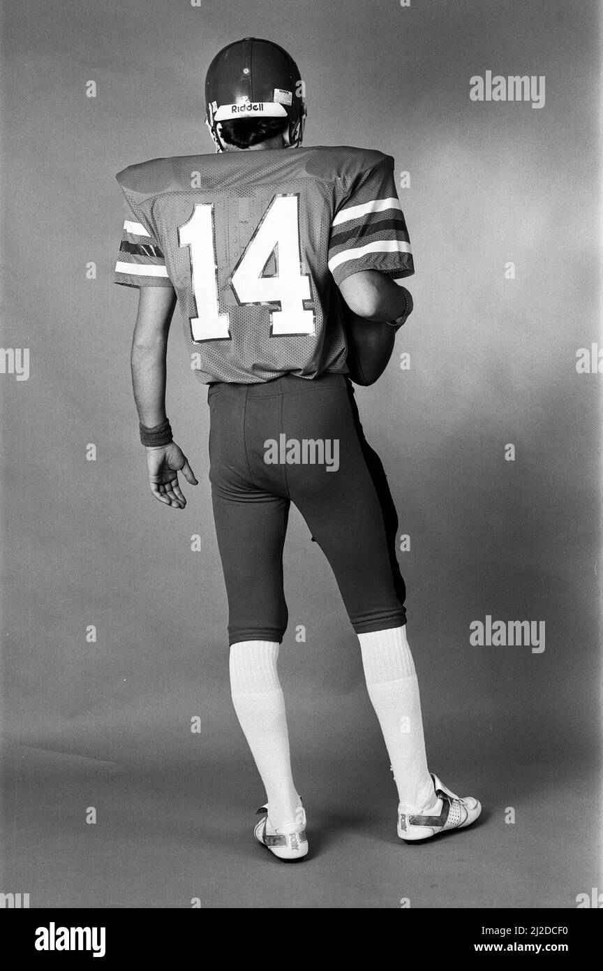Snooker player Tony Knowles dressed as an America footballer. 19th ...