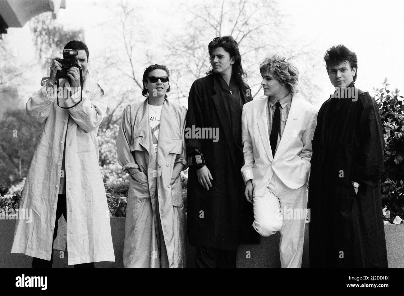 1985 group photo photo hi-res stock photography and images - Alamy