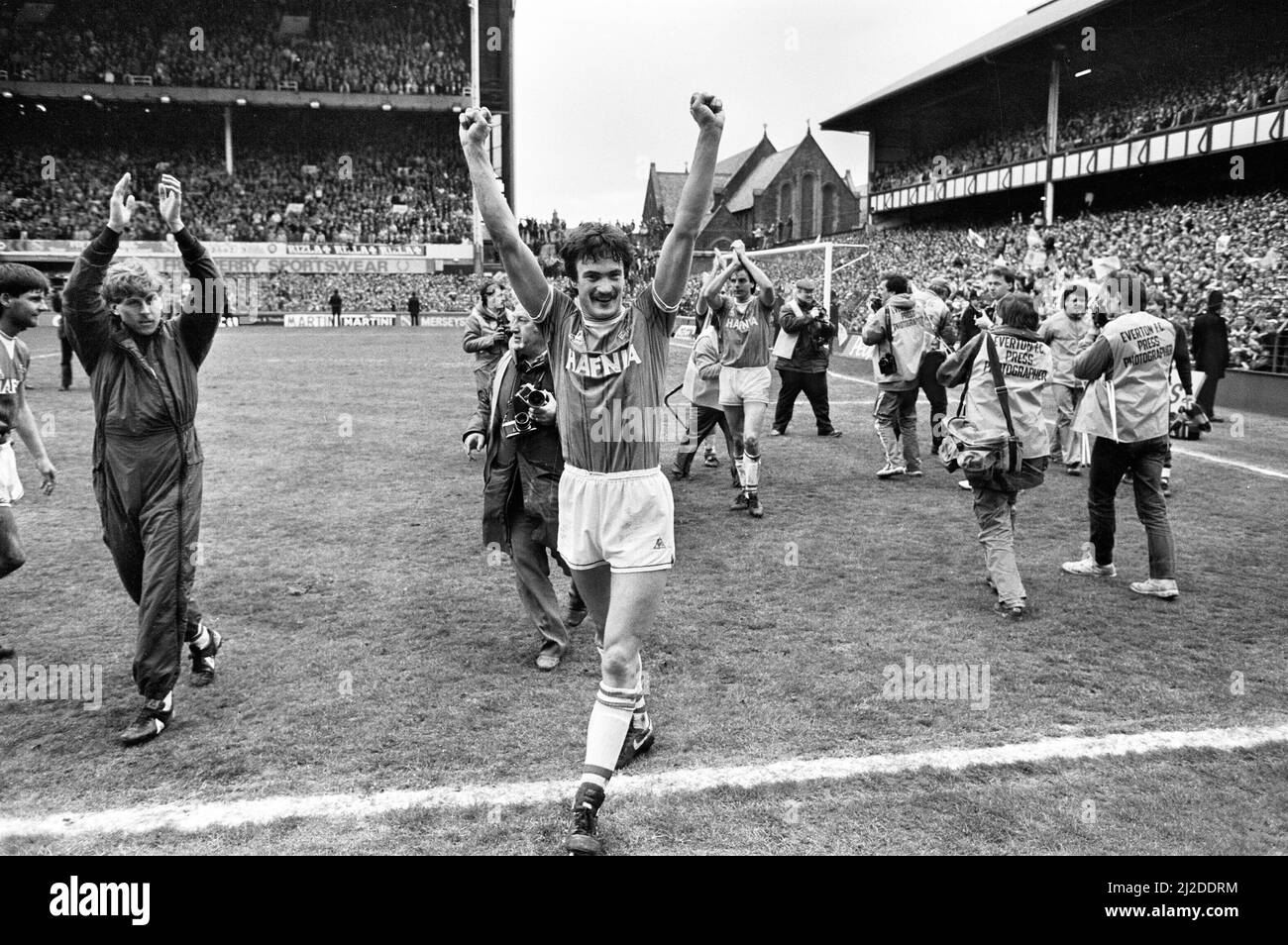 Derek mountfield Black and White Stock Photos & Images - Alamy