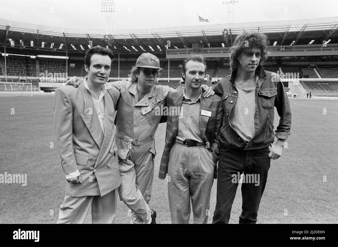 Adam ant live aid hi-res stock photography and images - Alamy