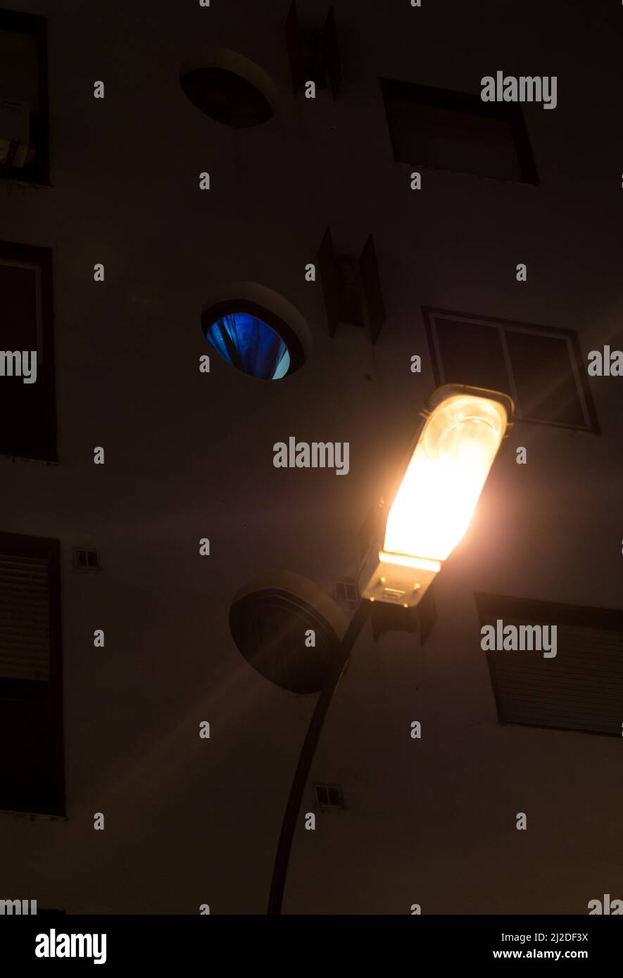 Warm light source hi-res stock photography and images - Alamy