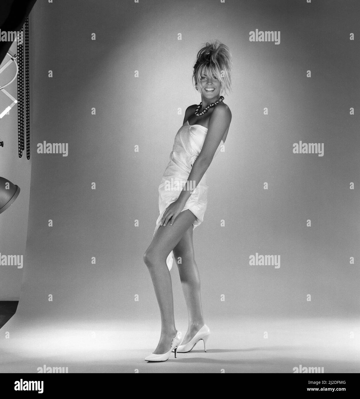 Teenage model mandy smith hi-res stock photography and images - Alamy