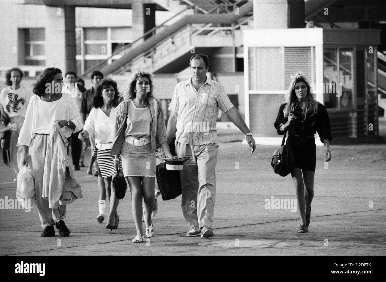 Mandy Smith at Gatwick Airport with her family including mother Patsy ...