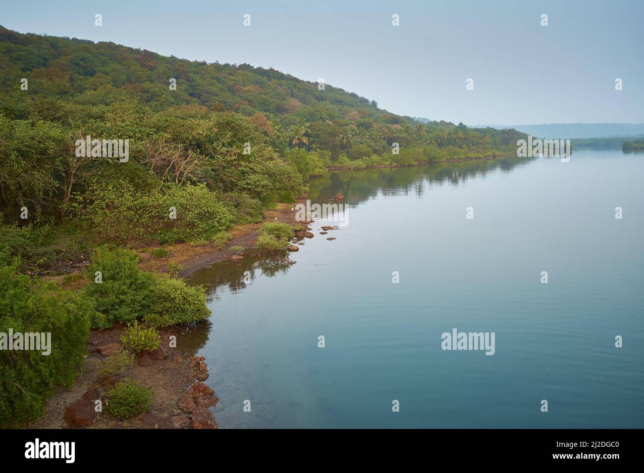 The Aare Waare Beach lies between Ganapatiphule and Ratnagiri. Not as ...