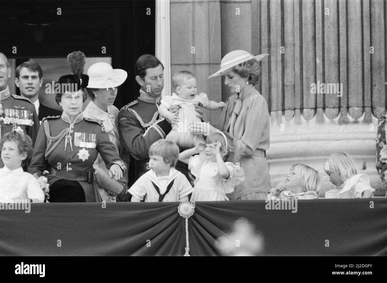 1985 queen elizabeth ii hi-res stock photography and images - Alamy