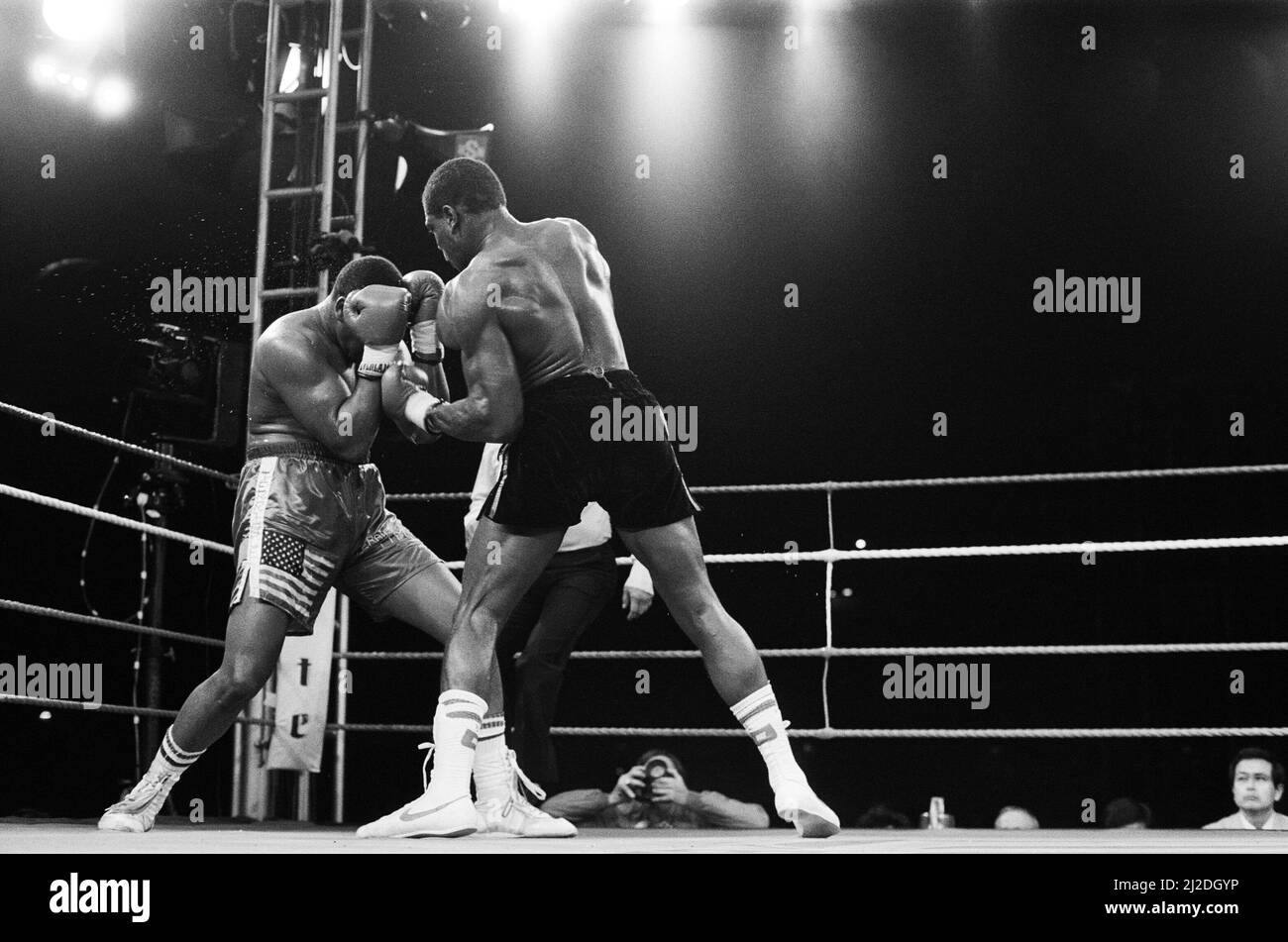 Tim Witherspoon vs. Frank Bruno WBA Heavyweight Title fight at Wembley ...
