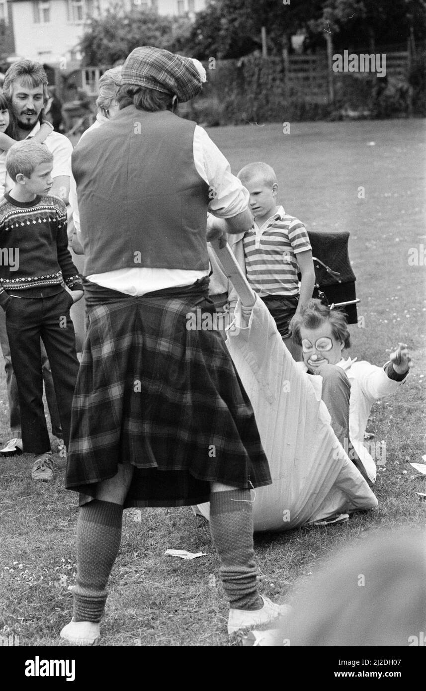 Fete Geoffrey Field Junior School, Exbourne Rd, Reading, West Berkshire ...