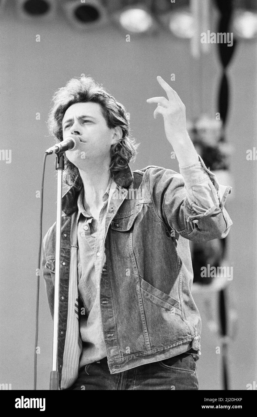 Live Aid dual venue benefit concert held on 13th July 1985 at Wembley ...