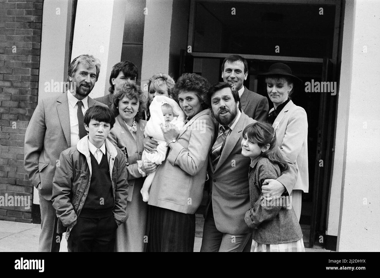 Simon obrien hi-res stock photography and images - Alamy