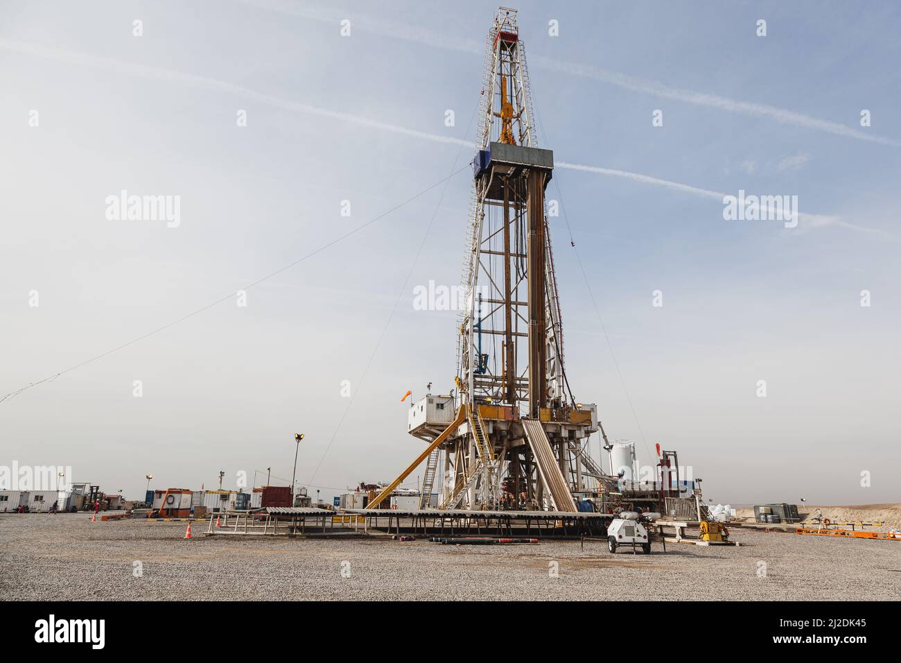 Oil & gas operations, Iraq Stock Photo - Alamy