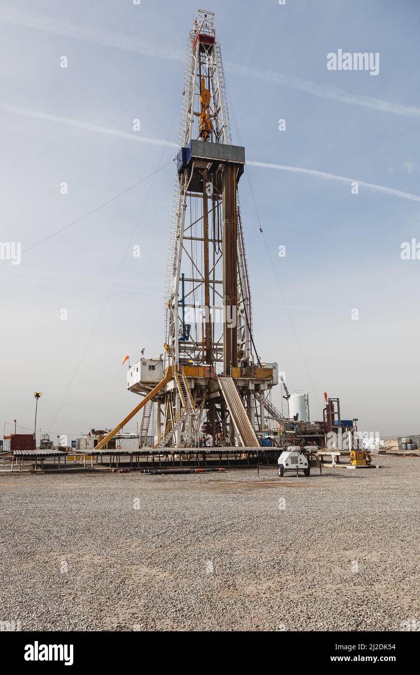 Oil & gas operations, Iraq Stock Photo - Alamy