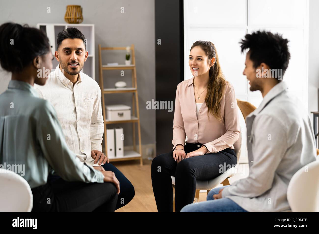 Group therapy session hi-res stock photography and images - Alamy