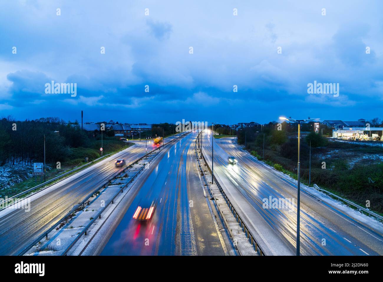 The A299, Thanet Way, duel carriageway after a light fall of snow in ...