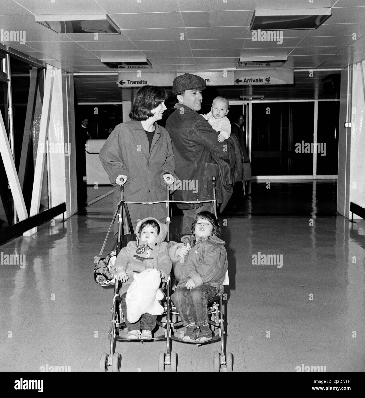 Family baby airport Black and White Stock Photos & Images - Alamy