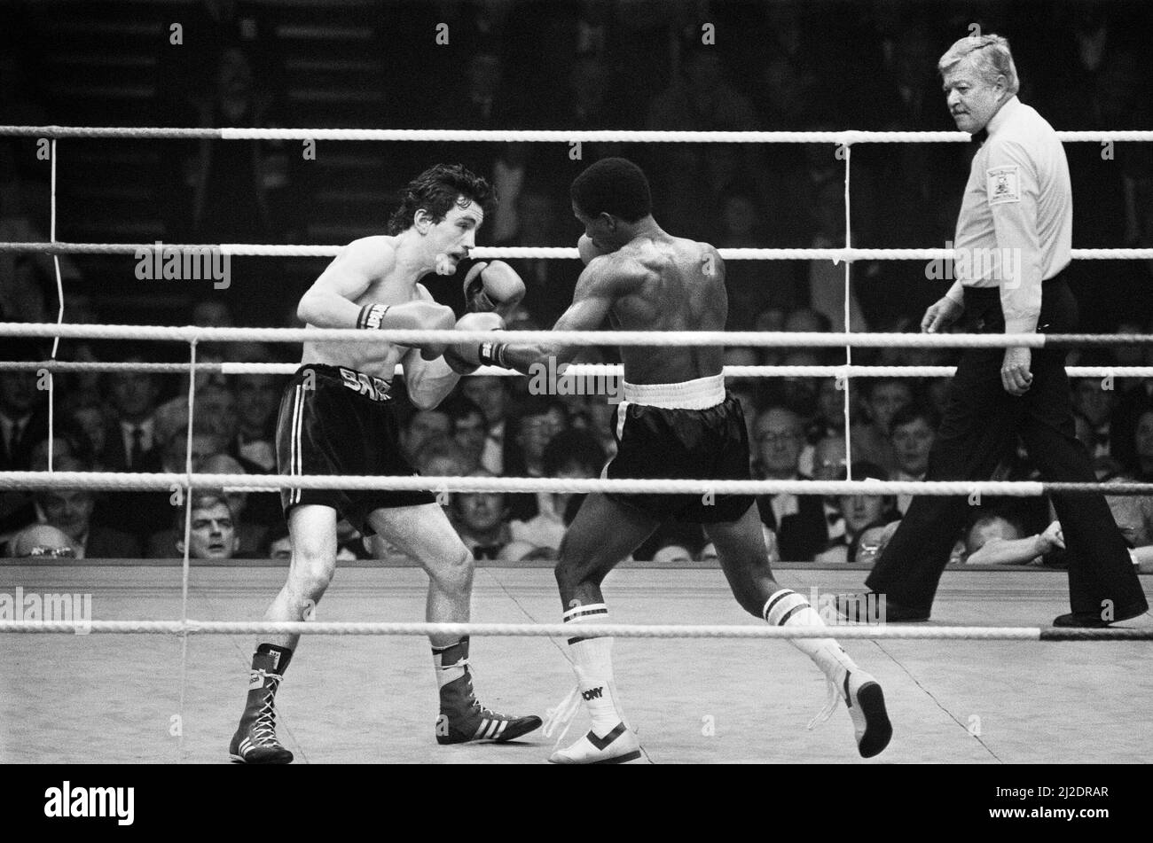 Barry McGuigan's second defence of his WBA title against Danilo Cabrera ...