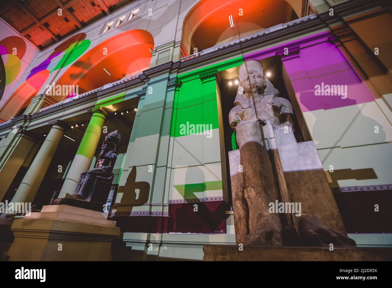 Gold museum exhibit exhibits collection hi-res stock photography and ...