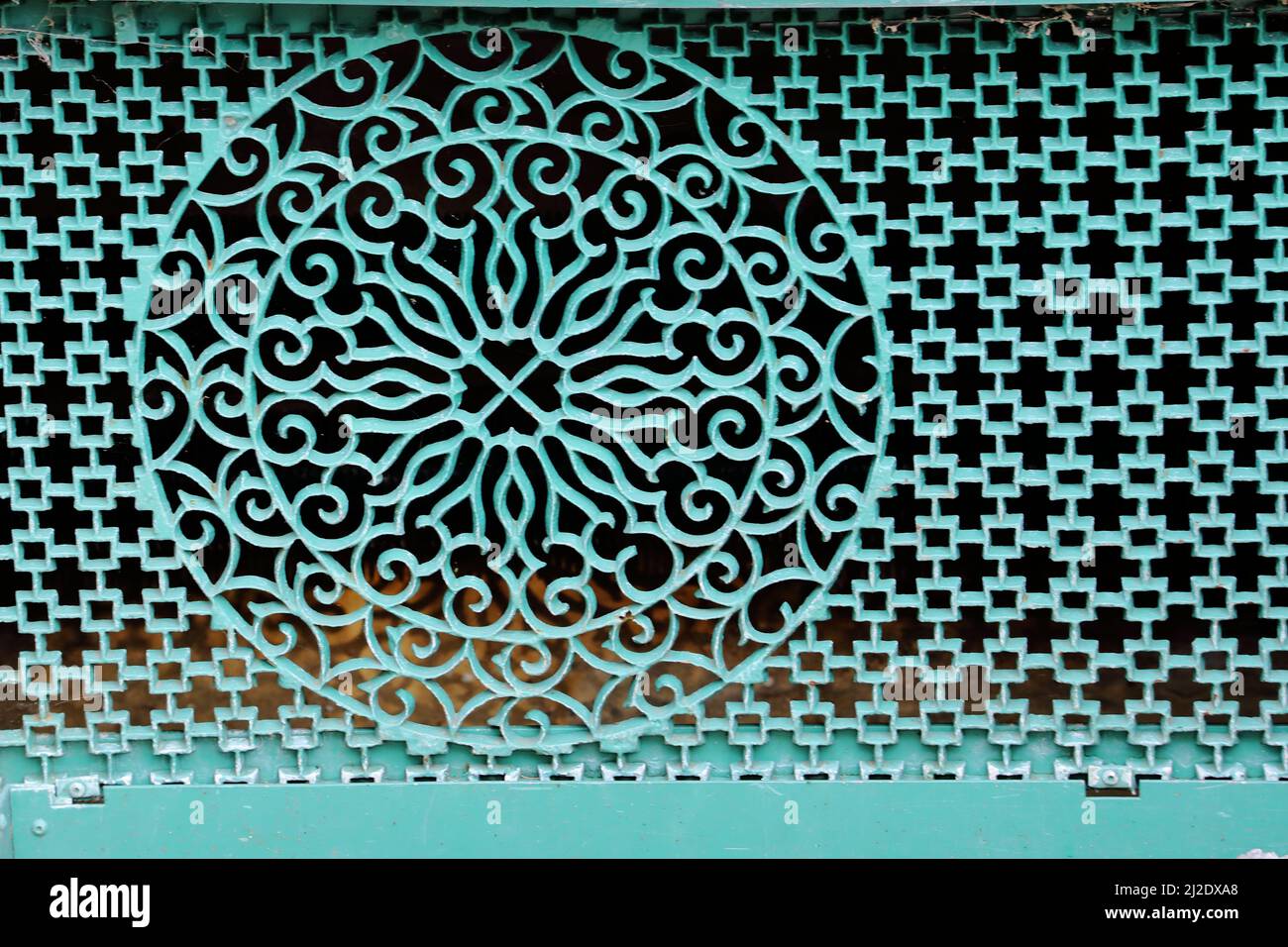 Metal screen hi-res stock photography and images - Alamy