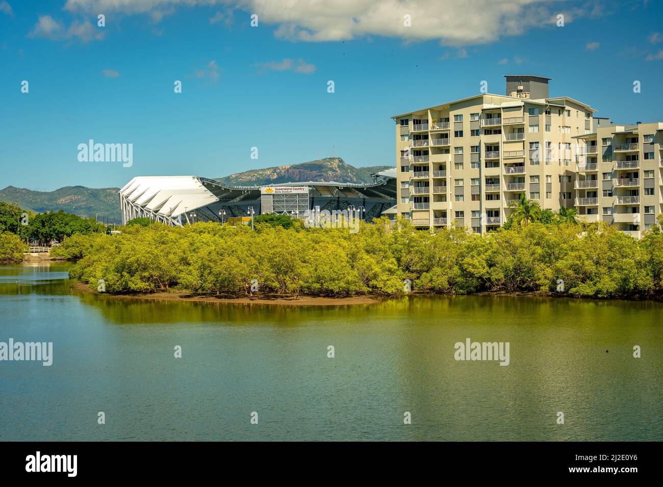 Queensland country bank stadium hi-res stock photography and images - Alamy