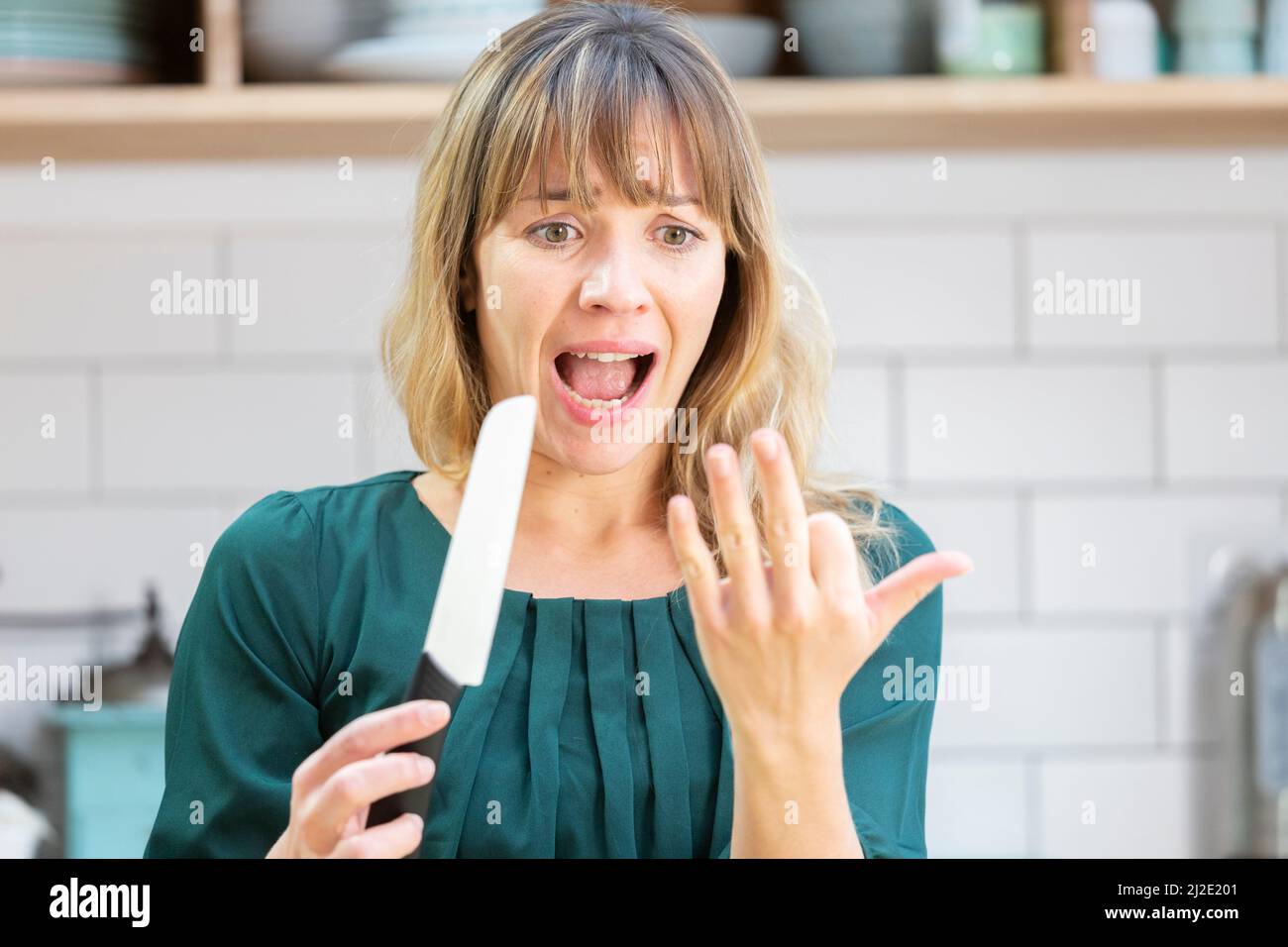 Finger injury hi-res stock photography and images - Alamy