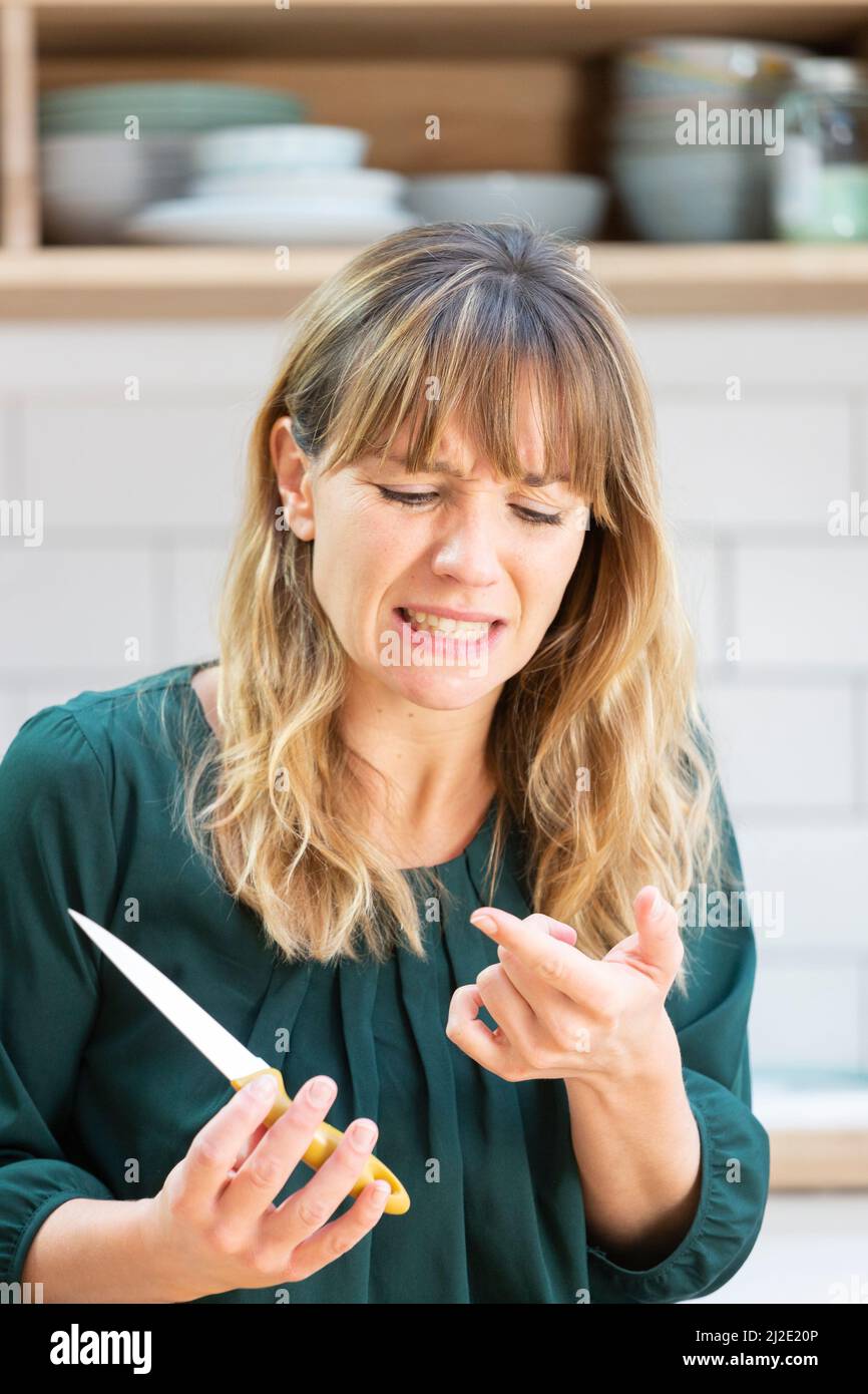 Finger cut hi-res stock photography and images - Alamy