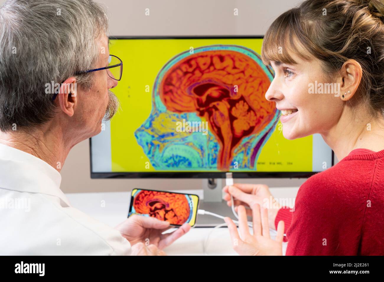 Caucasian man phones smartphone hi-res stock photography and images - Alamy