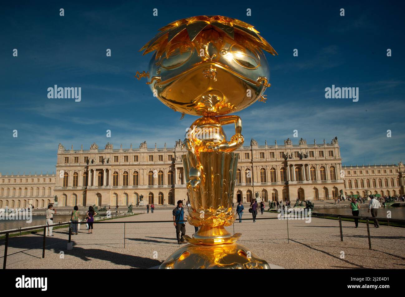 Versailles Palace, France, Large Crowd of People Visiting Contemporary ...