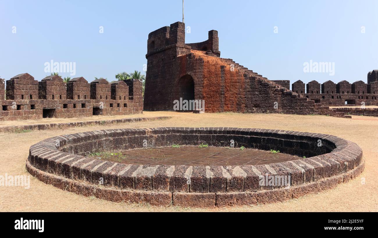 Protected Ancient Well and Place of Flag on top of Fort, Mirjan Fort ...