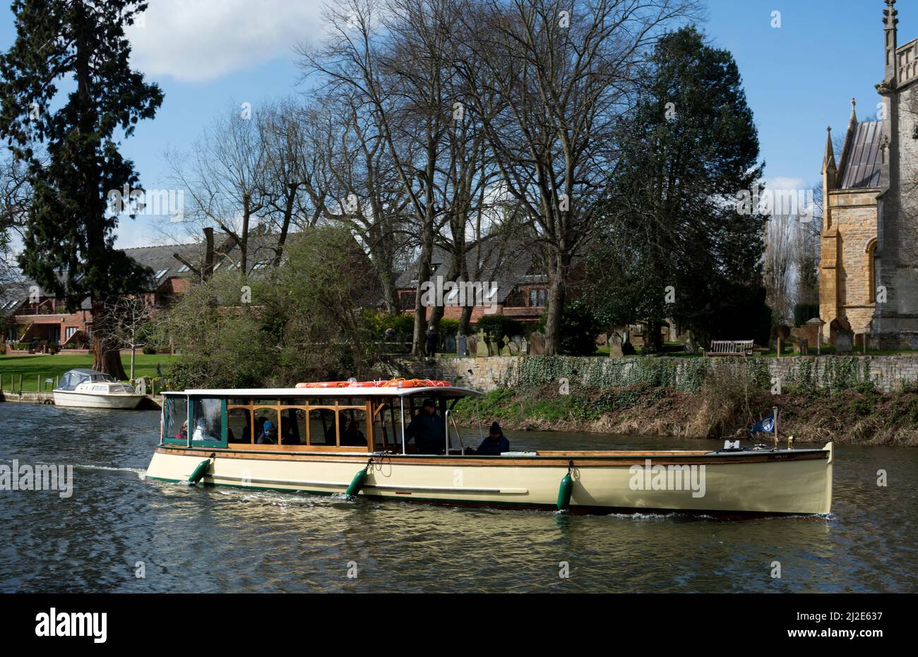 A winter boat trip on the River Avon, Stratford-upon-Avon, Warwickshire ...