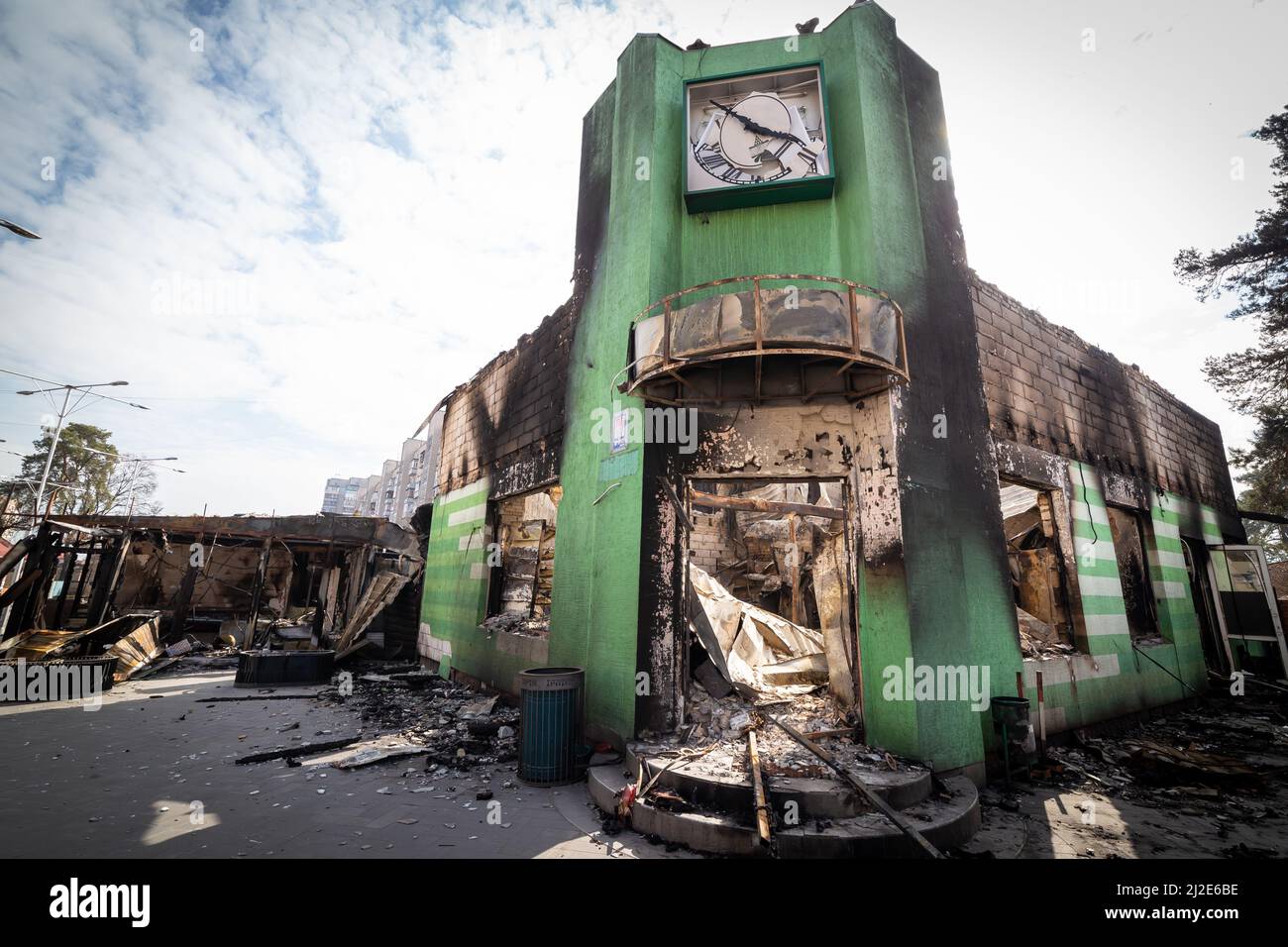 Destroyed shop in Irpini during the bombing, pictured 29.03.2022 (CTK ...